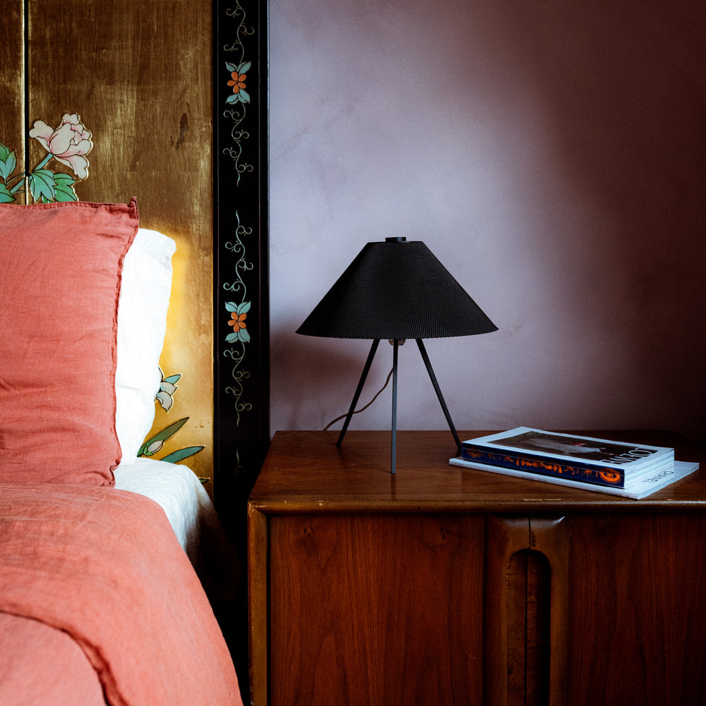 Wooj CS.02 – Sakkat | 3D Printed Recycled Plastic Table Lamp