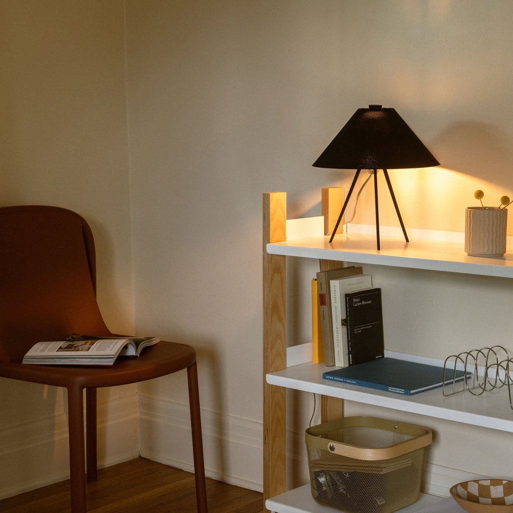 Wooj CS.02 – Sakkat | 3D Printed Recycled Plastic Table Lamp